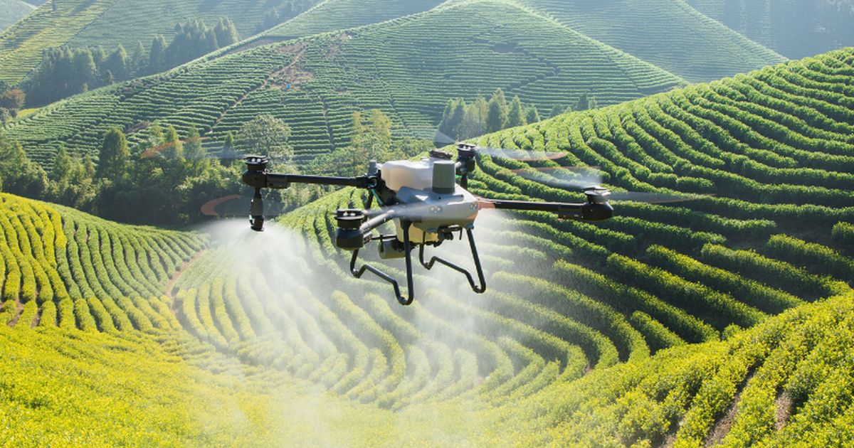 AgriDrone đánh giá máy bay nông nghiệp DJI Agras T25 thế hệ mới