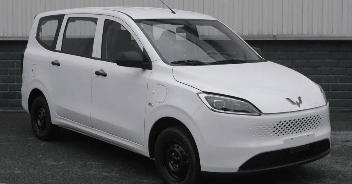 Cận cảnh mẫu MPV Wuling Hongguang bản EREV vừa ra mắt, mang theo thiết ...